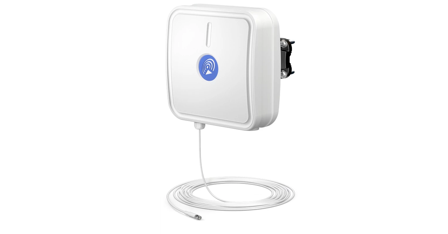 QuPanel Irányított nagy teljesítményű többsávos LTE SISO antenna 10m ...